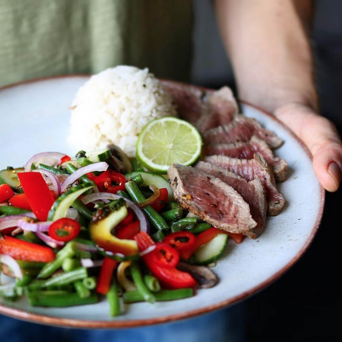 Oosterse biefstuksalade met rijst - Changing Life